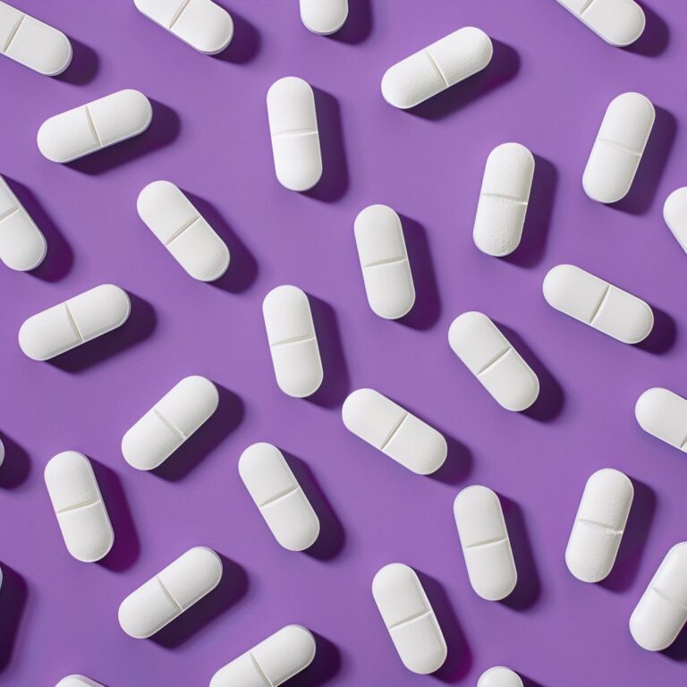 M365 White Pill: Strength, Street Value & Signs of Abuse - Still Detox