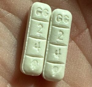 Counterfeit Pills with Fentanyl: Dangers, Identification, and Safety ...